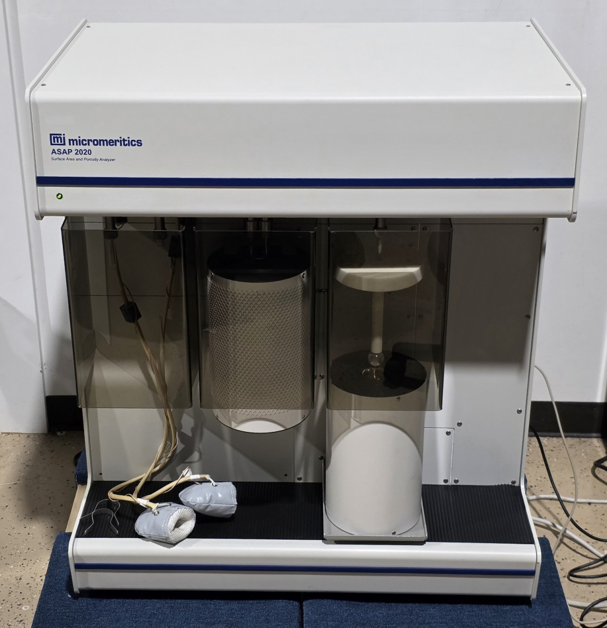 Micromeritics ASAP 2020 Surface Area and Porosity Analyzer - Robema ...
